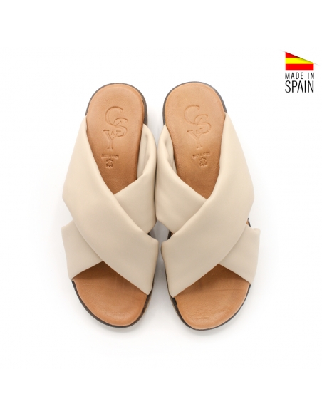 Sandalias Destalonadas con tiras tubulares beige